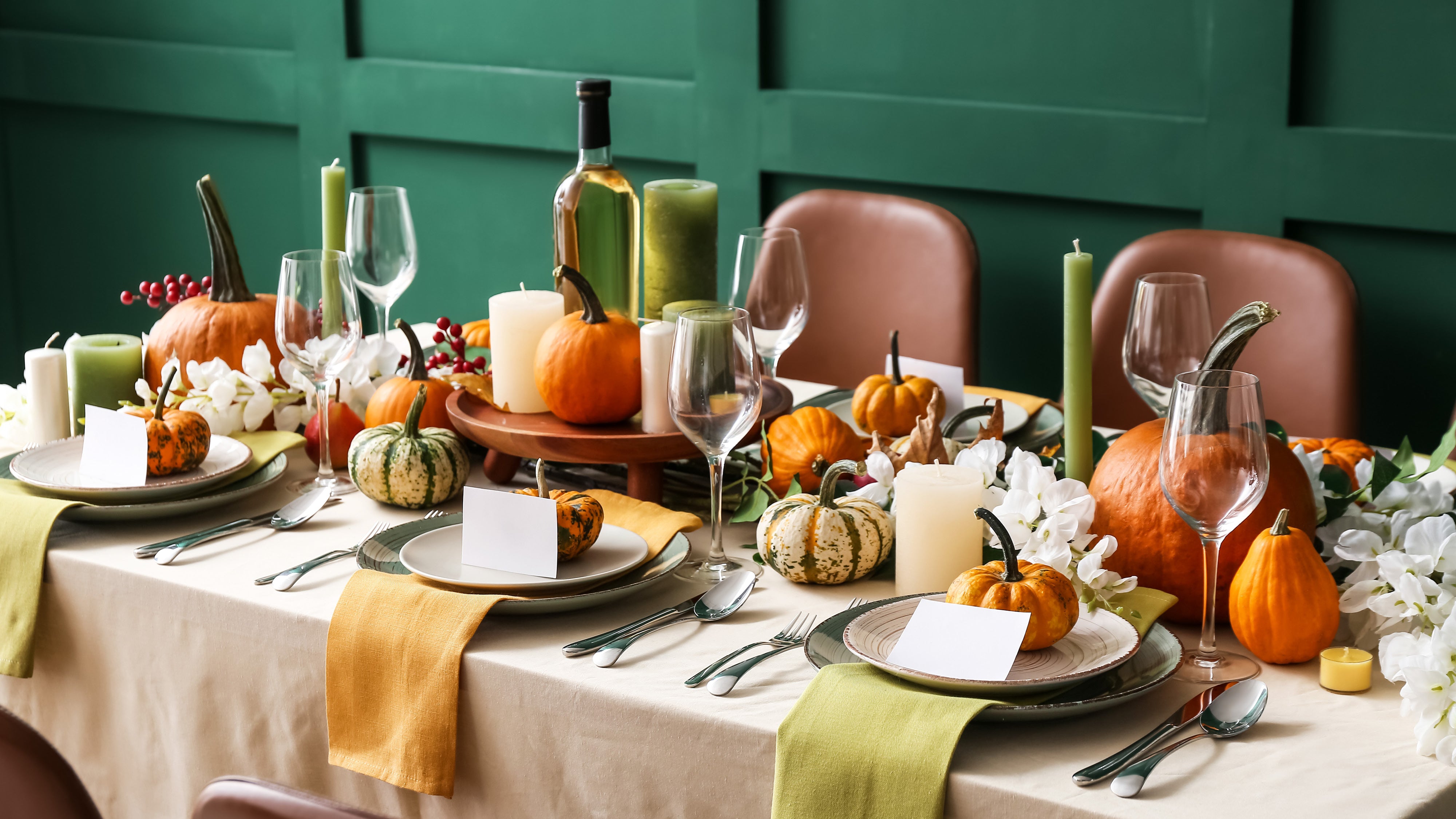 5 Etiquette Tips for the Thanksgiving Season 🍂 – Katarina Etiquette